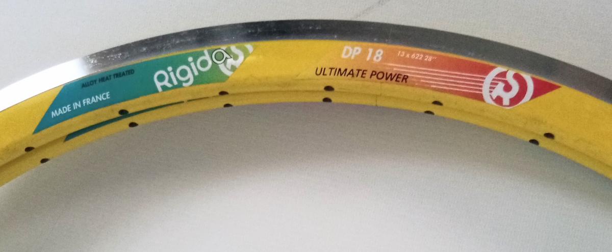 2 RIGIDA DP18 TIRE ALU RIMS - 700 - 28" - 36 - 2 Jantes pneus