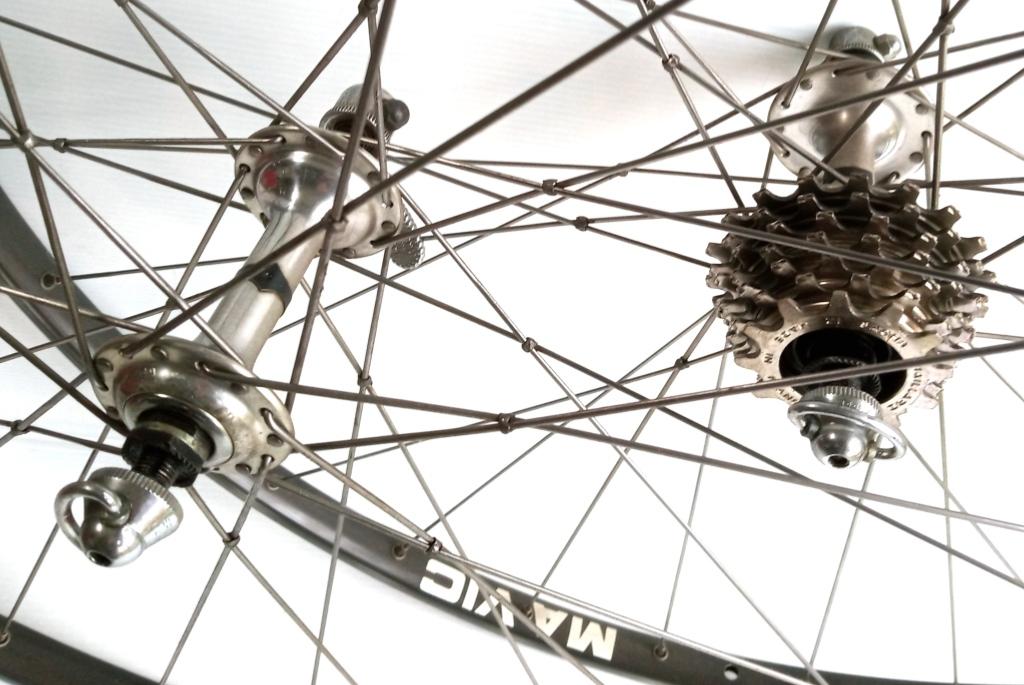 CAMPAGNOLO SUPER RECORD - MAVIC SSC WHEELS 28 - Paire de roues